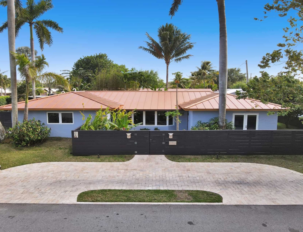NEW LISTING: 5550 BAYVIEW DRIVE, FORT LAUDERDALE, FL 33308
